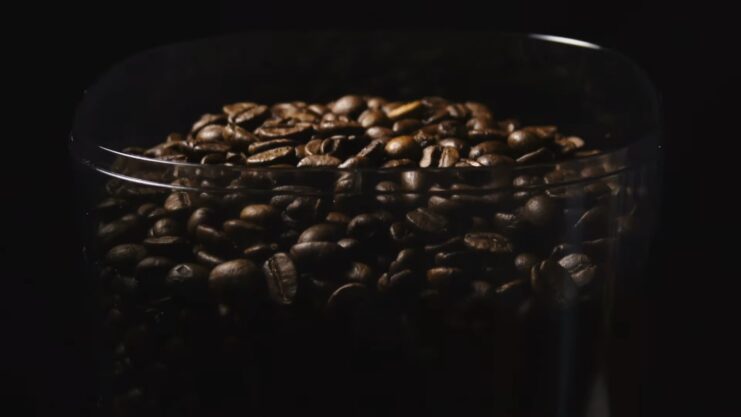 How To Store Brewed Coffee & Keep It Fresh: Preserve the Aroma ...