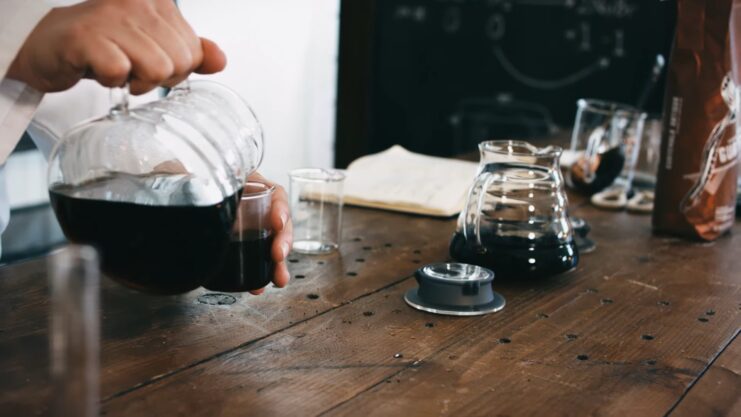 How To Store Brewed Coffee & Keep It Fresh: Preserve the Aroma ...